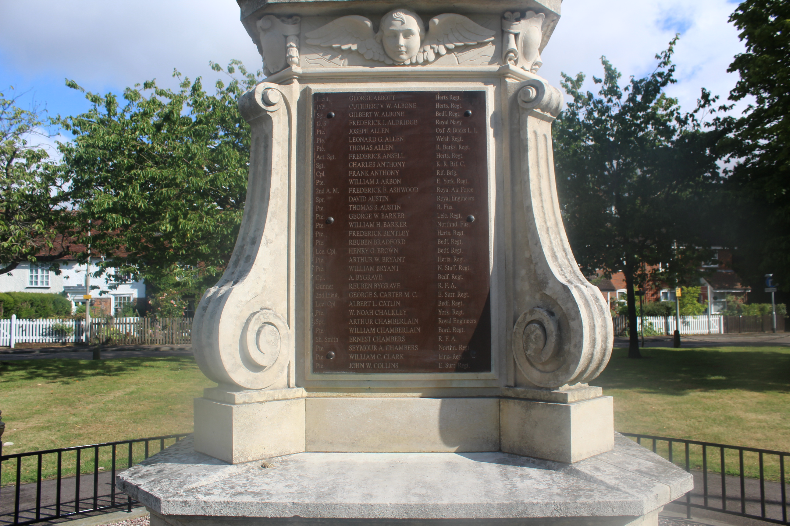 Stevenage Town War Memorial - War Memorials Online